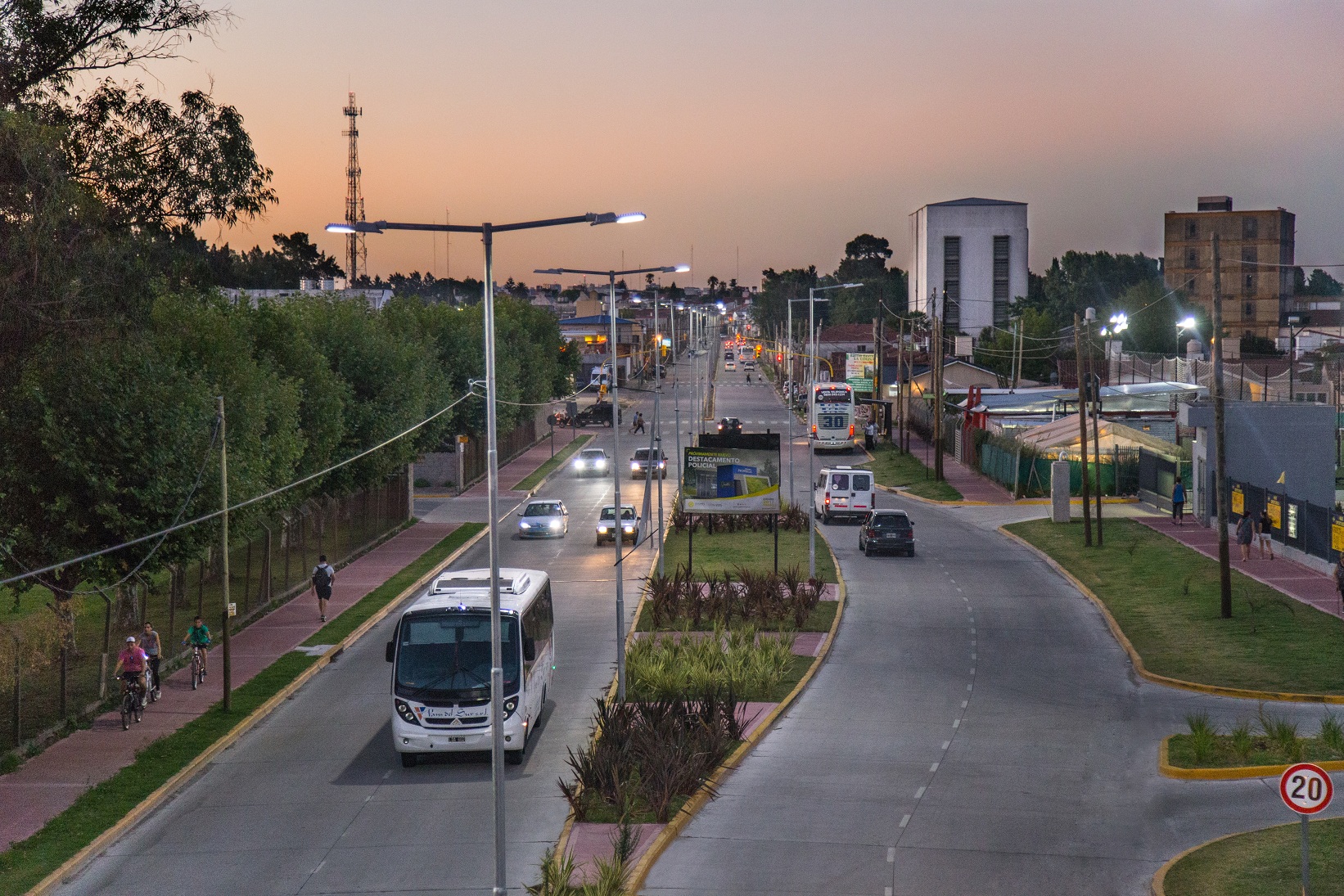 6 mil luminarias led instaladas en las principales avenidas, calles y ...